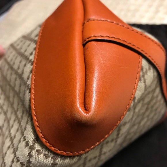 Gucci | Bags | Authentic Gucci Shoulder Bag With Built In Pouch | Poshmark
